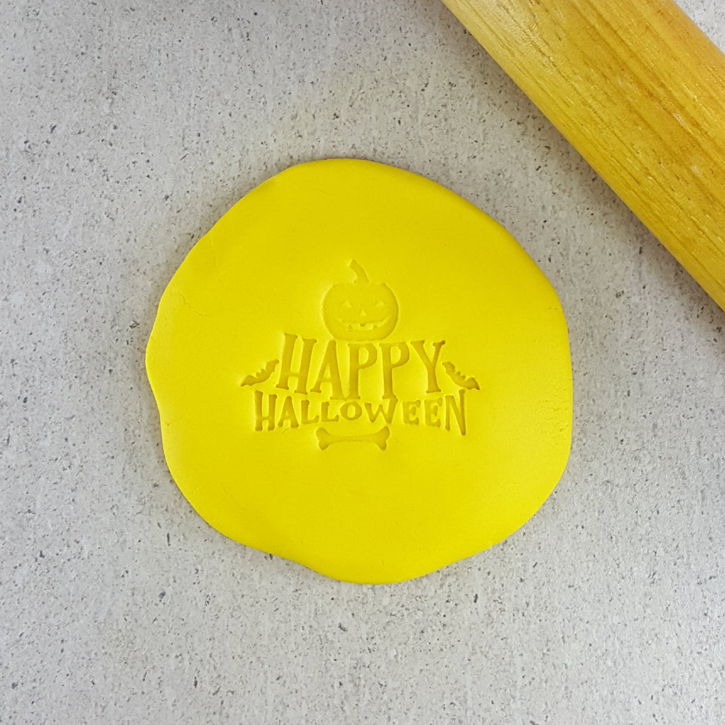 Happy Halloween (Pumpkin) Embosser — Red Fox Party Supplies